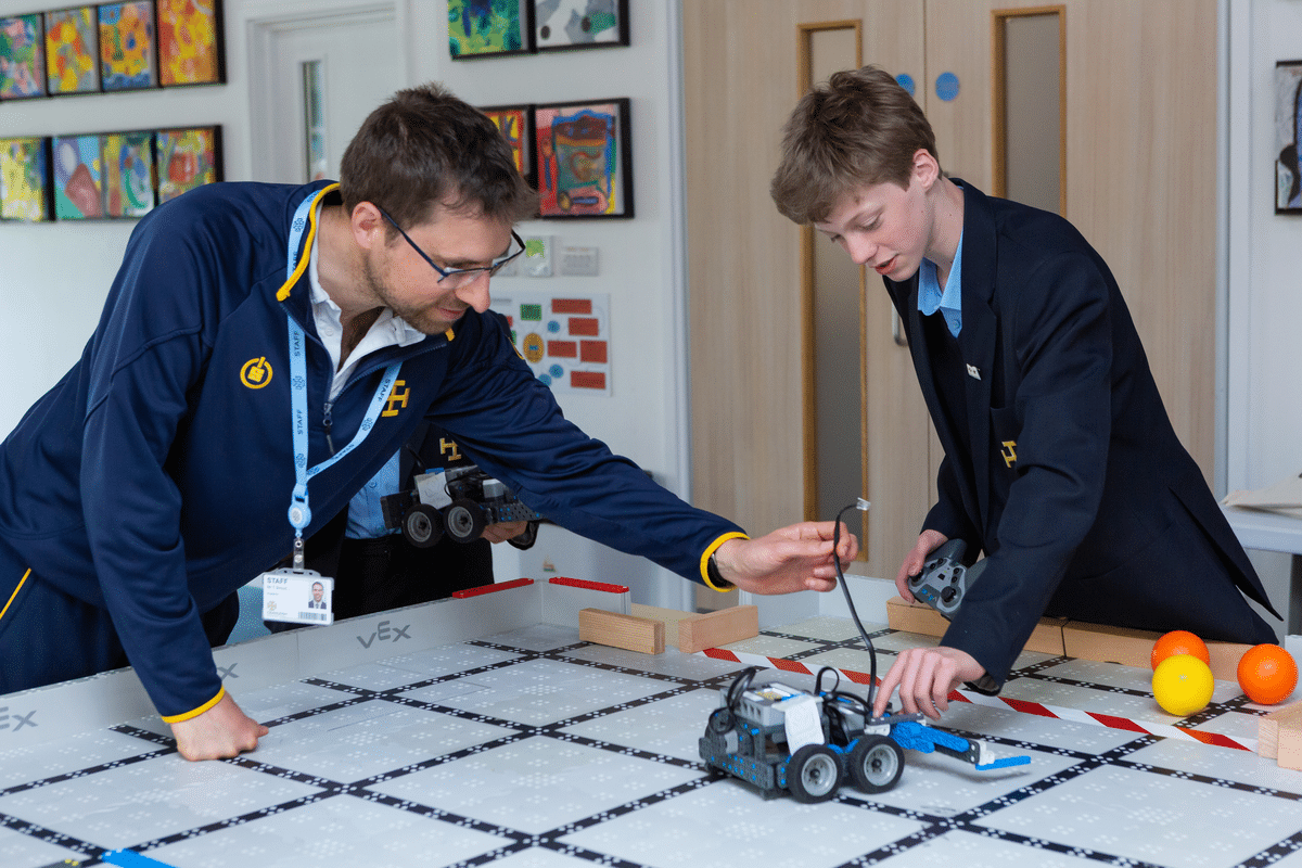 VEX IQ ROBOTIC CHALLENGE DAY